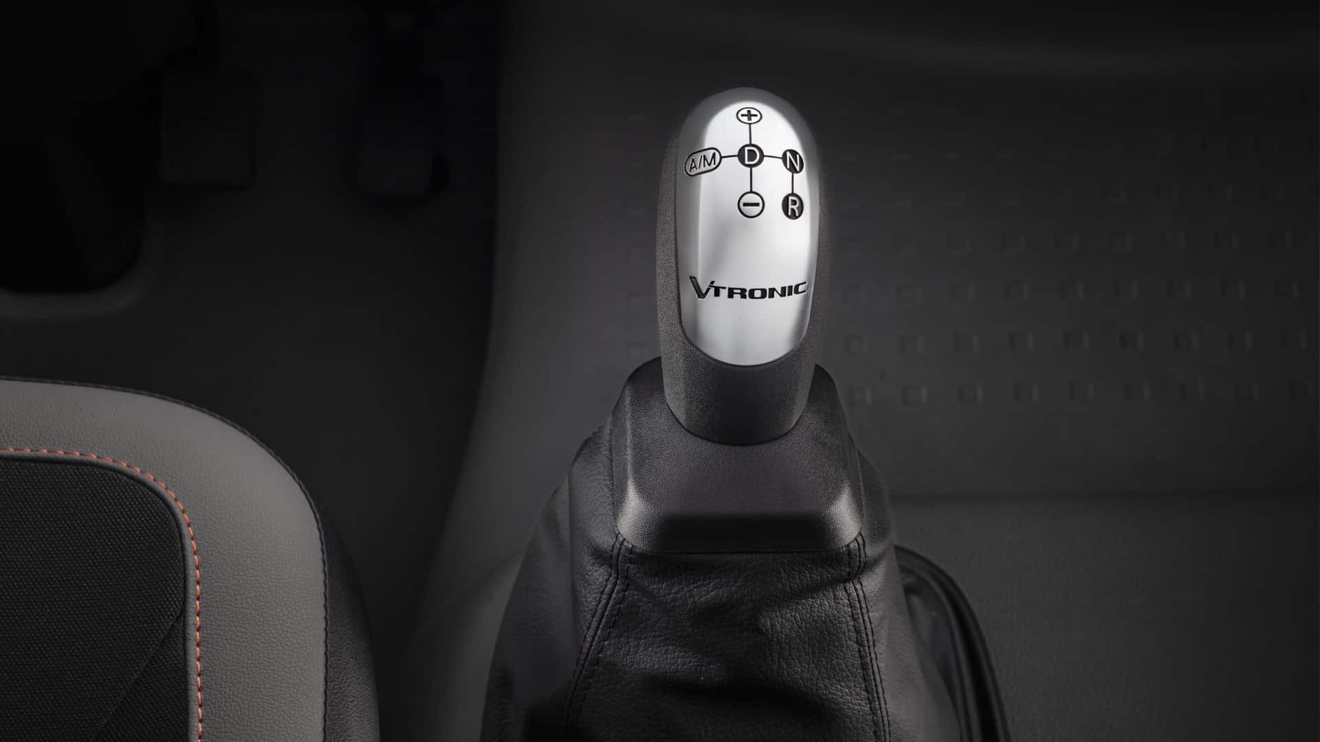 Volkswagen Constellation Line